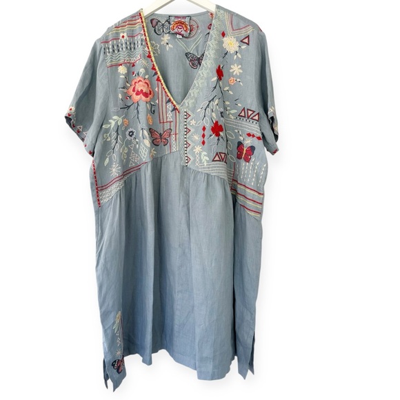 Johnny Was | Dresses | Johnny Was Linen Embroidered Vneck Short Sleeve ...